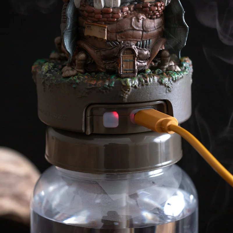 Howl's Moving Castle humidifier with USB connector
